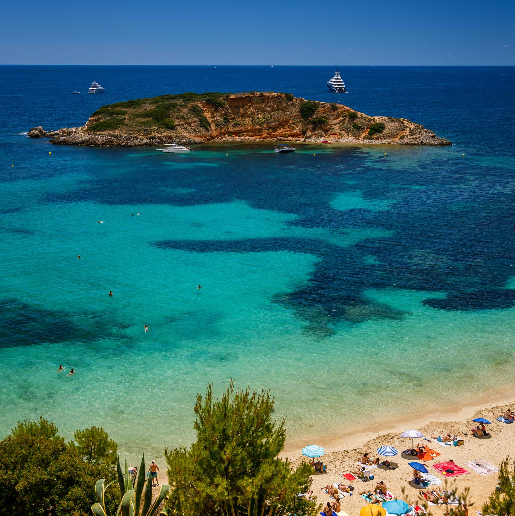 Homes in the enchanting setting of Puerto Portals | Residential More